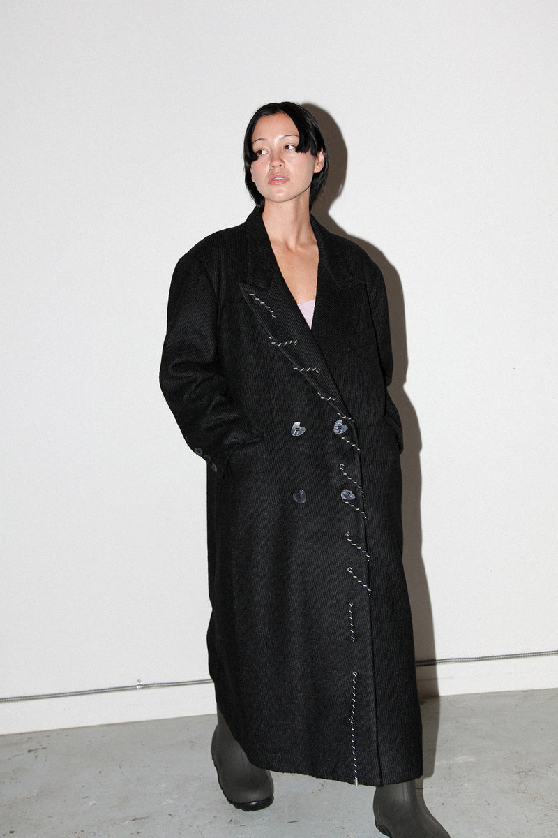 Loop Cord Moss Coat in Onyx – KkCo